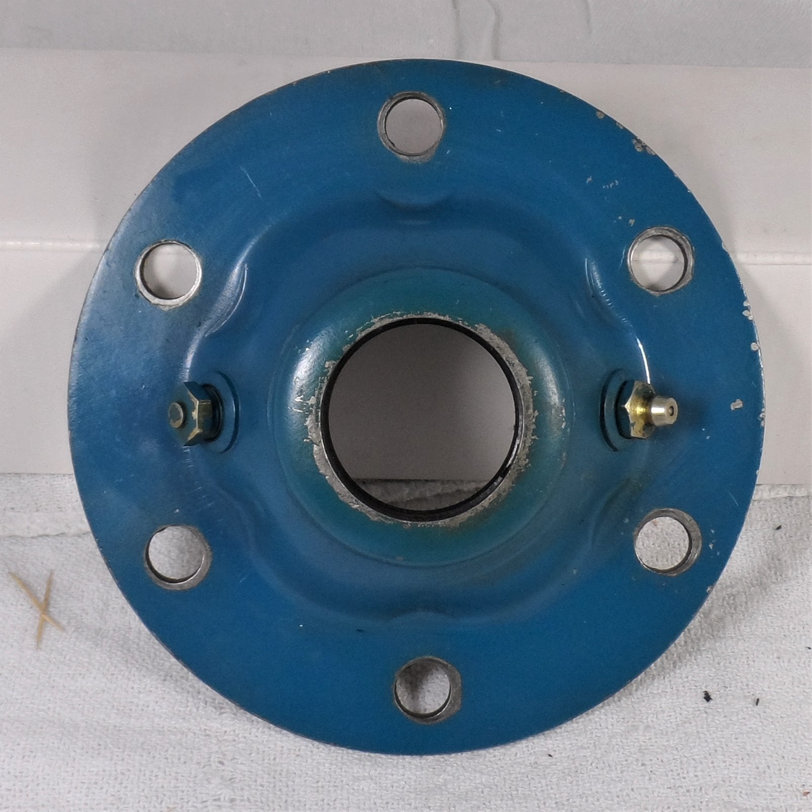 1800010 | BEARING COVER